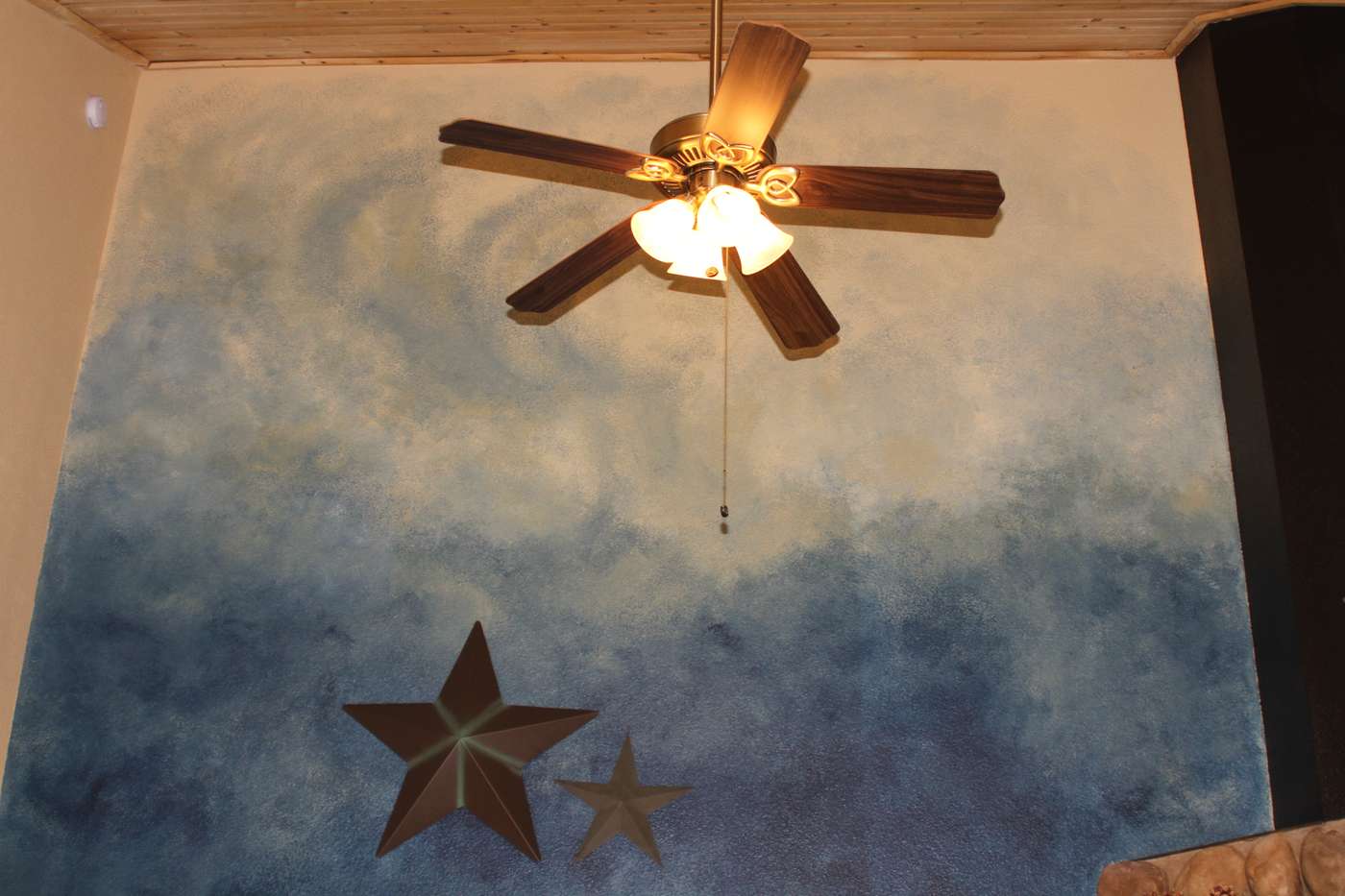 Pine Mountain Inn - Your Cozy Mountain Getaway | (661) 565-6673